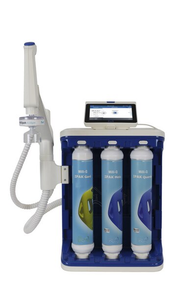 Milli-Q® EQ 7016 ultrapure water system with touchscreen | ZEQ7016T0C